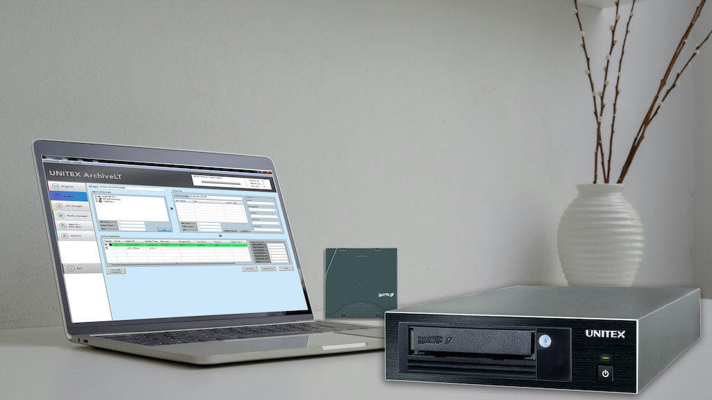 Unitex LT90H USB / SAS HYBRID LTO9 Tape Drive System, LTFS | LTO World